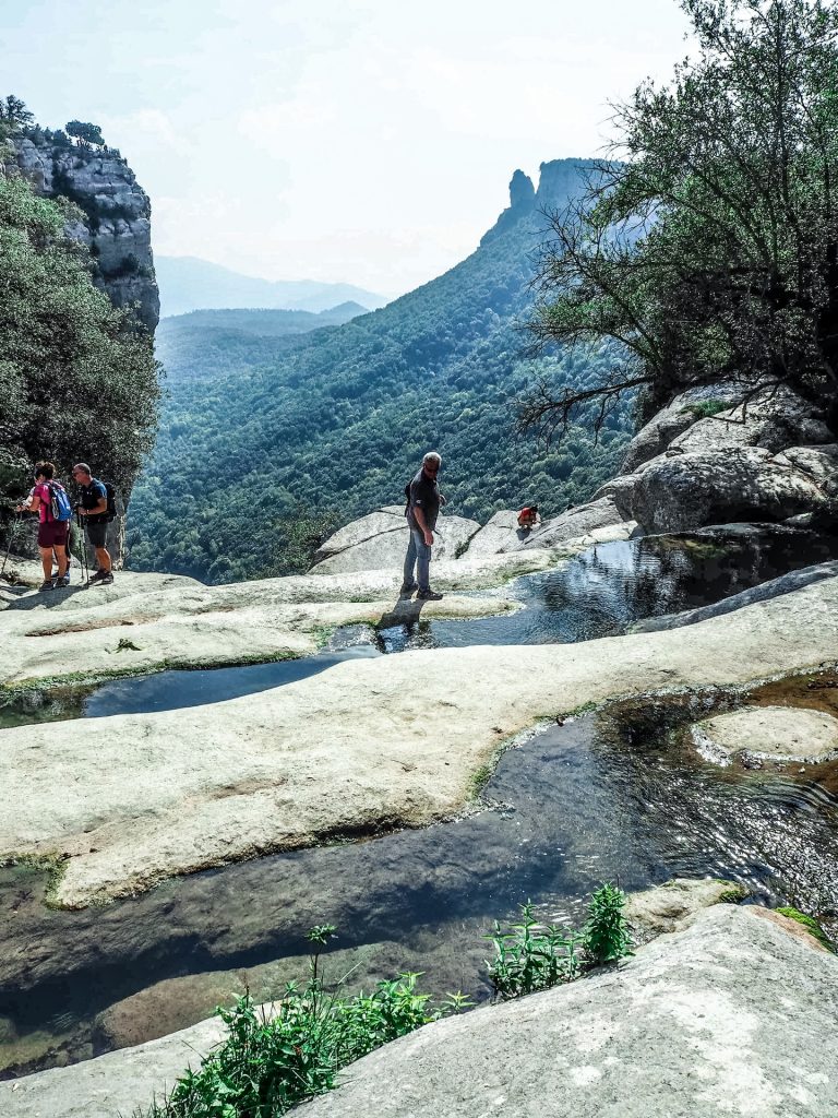 Qué ver y hacer en RUPIT en 1 día | Travelling to live