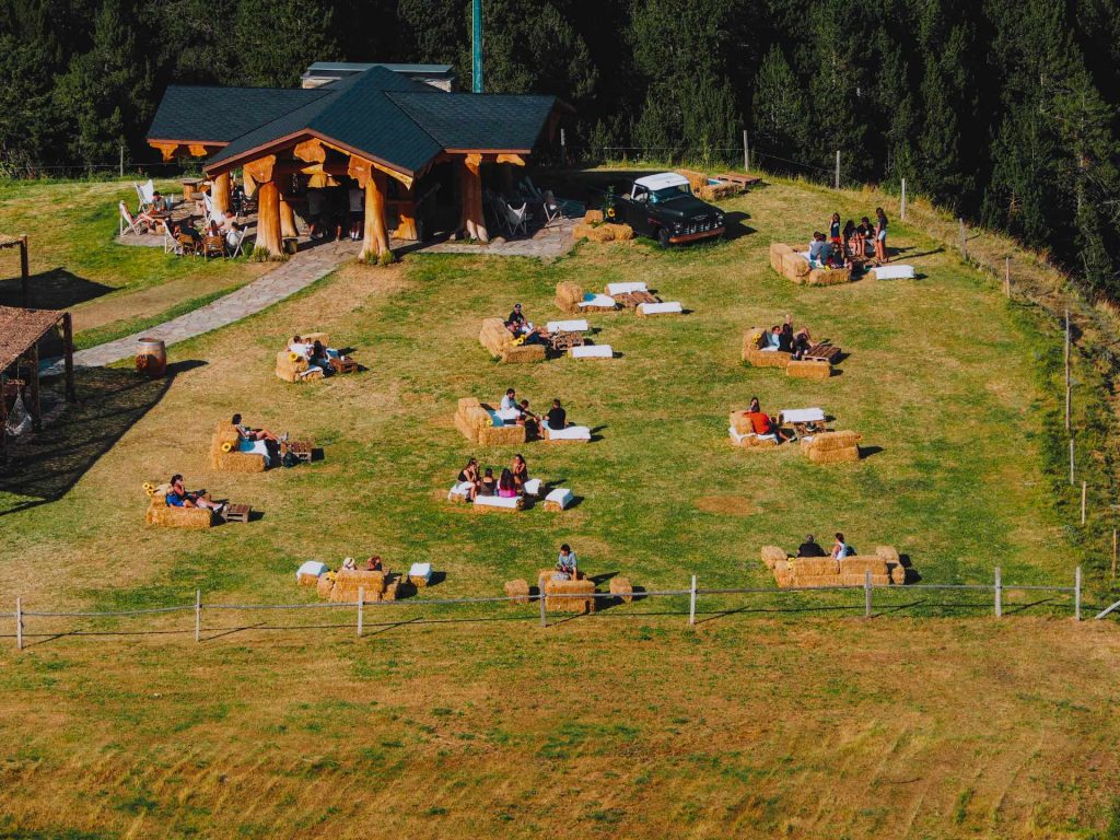 Canillo, uno de los pueblos más bonitos de Andorra | Travelling to live