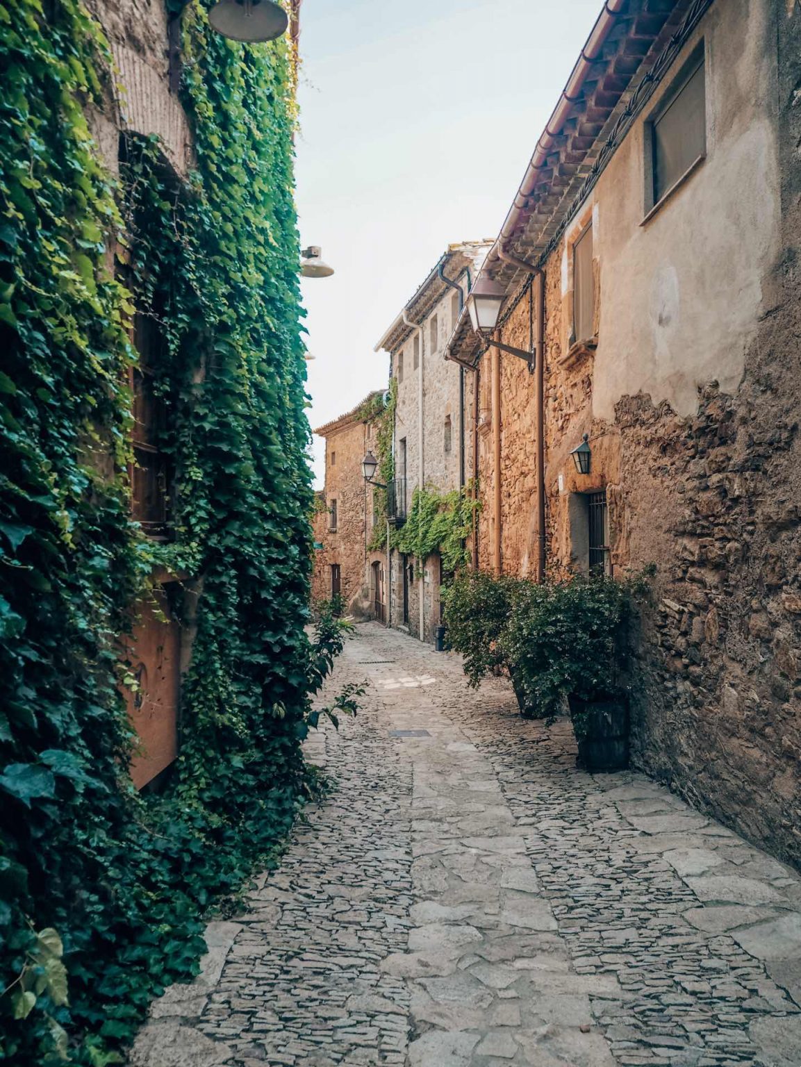 10 imprescindibles que ver en Peratallada | Travelling to live