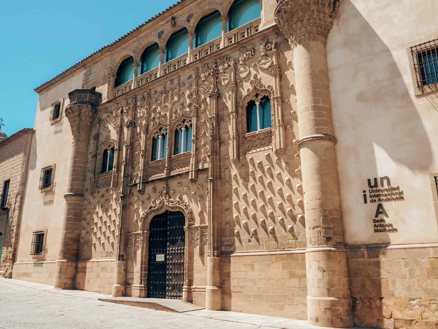 Los 20 imprescindibles que ver en Úbeda en un día | Travelling to live