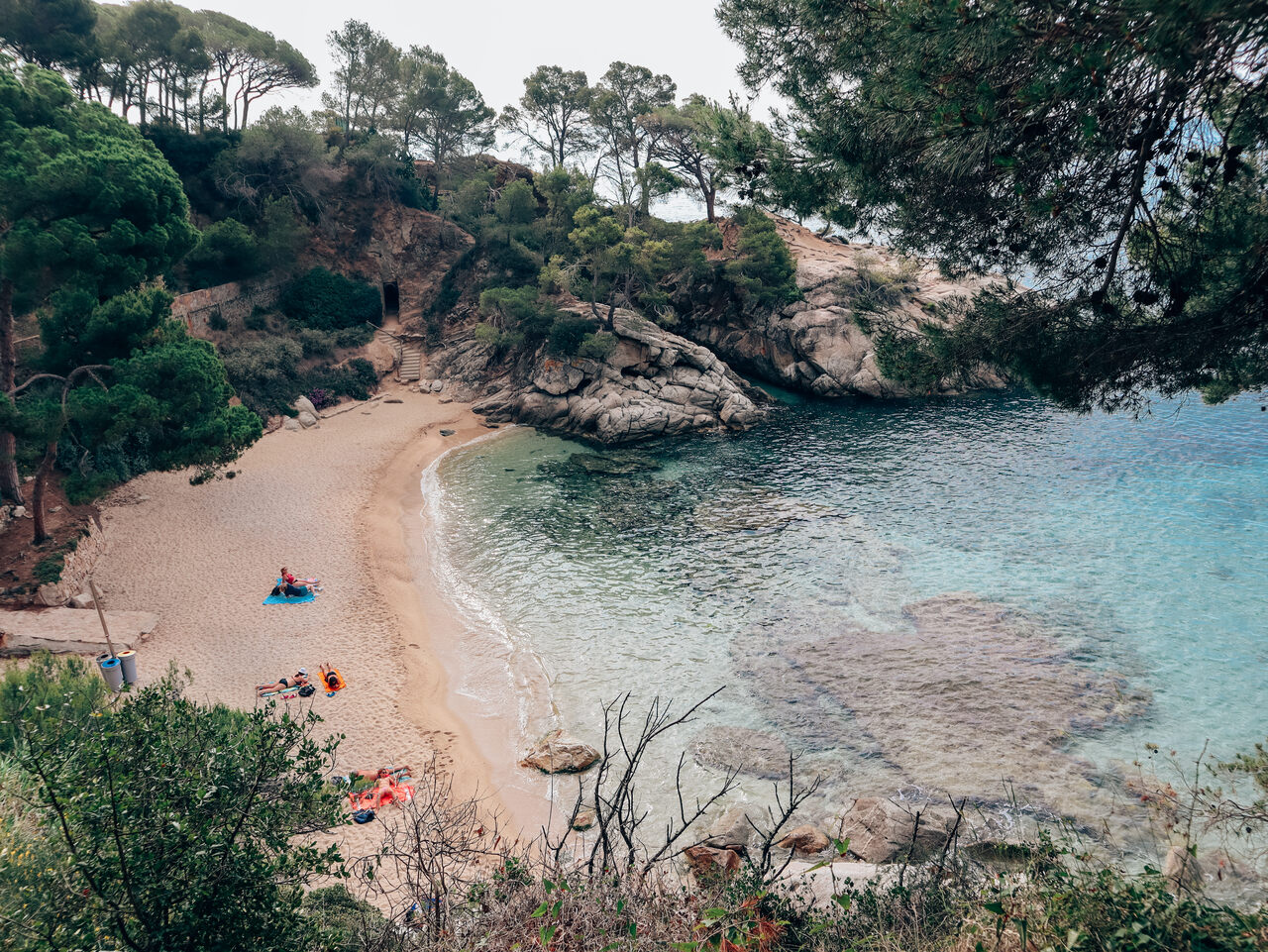 Camí de Ronda Platja d’Aro a Sant Antoni de Calonge | Travelling to live